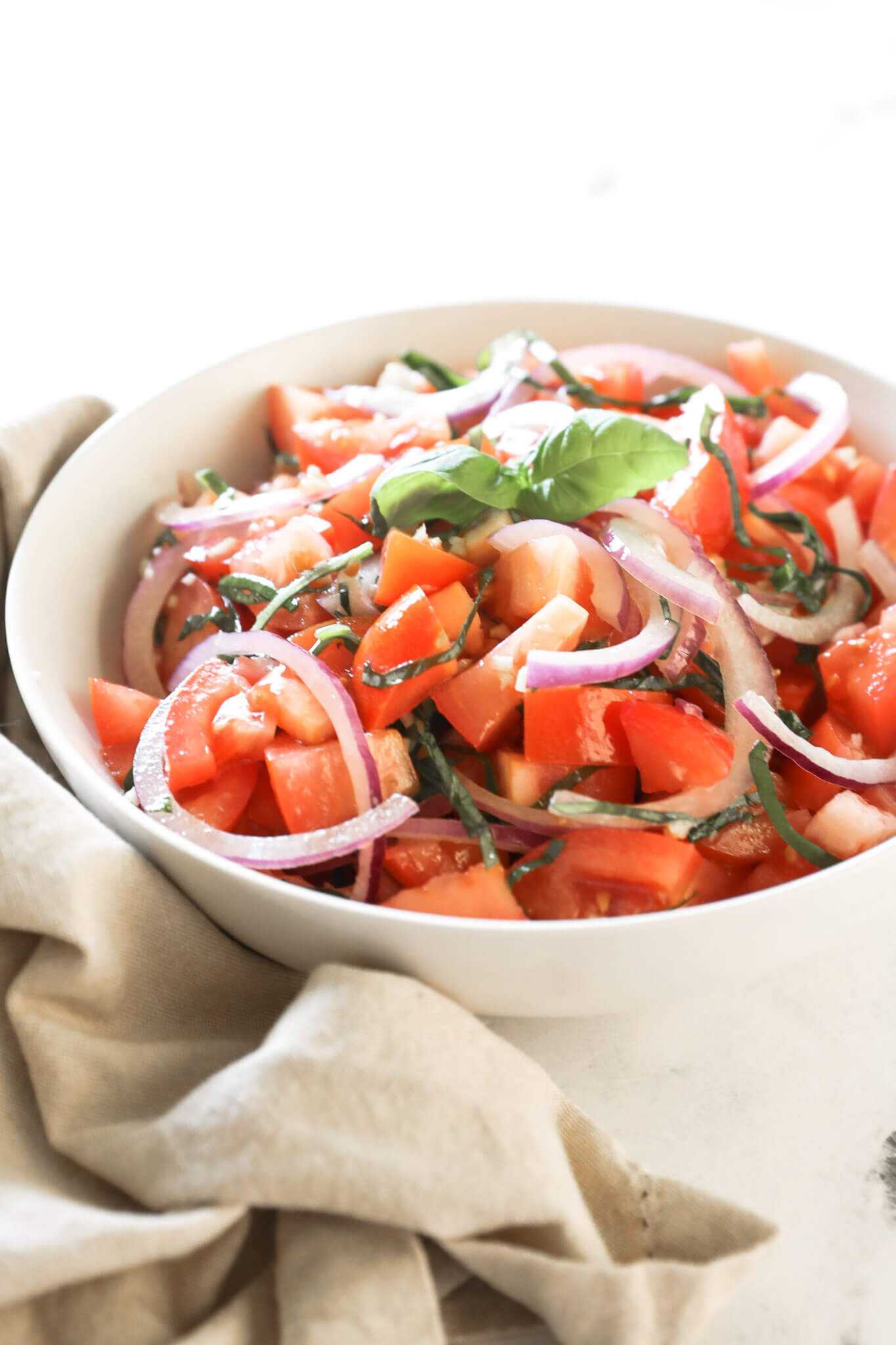 5-Minute Tomato and Onion Salad - Real Simple Good